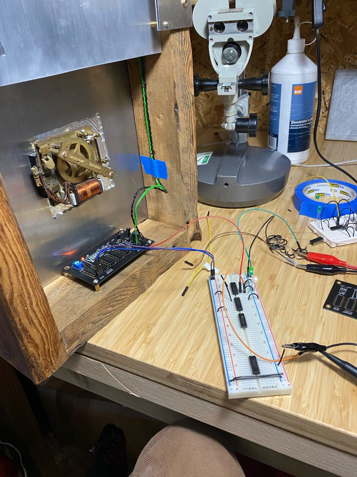 Electromechanical Clock – The Secret Batcave